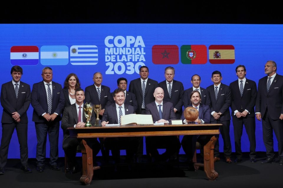 FIFA y Conmebol oficializaron el Mundial 2030 en Sudamérica - DeporFe.com