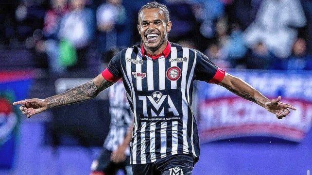 Sorpresa en la Avenida: Se cayó el pase de Alexander Machado a Unión ...